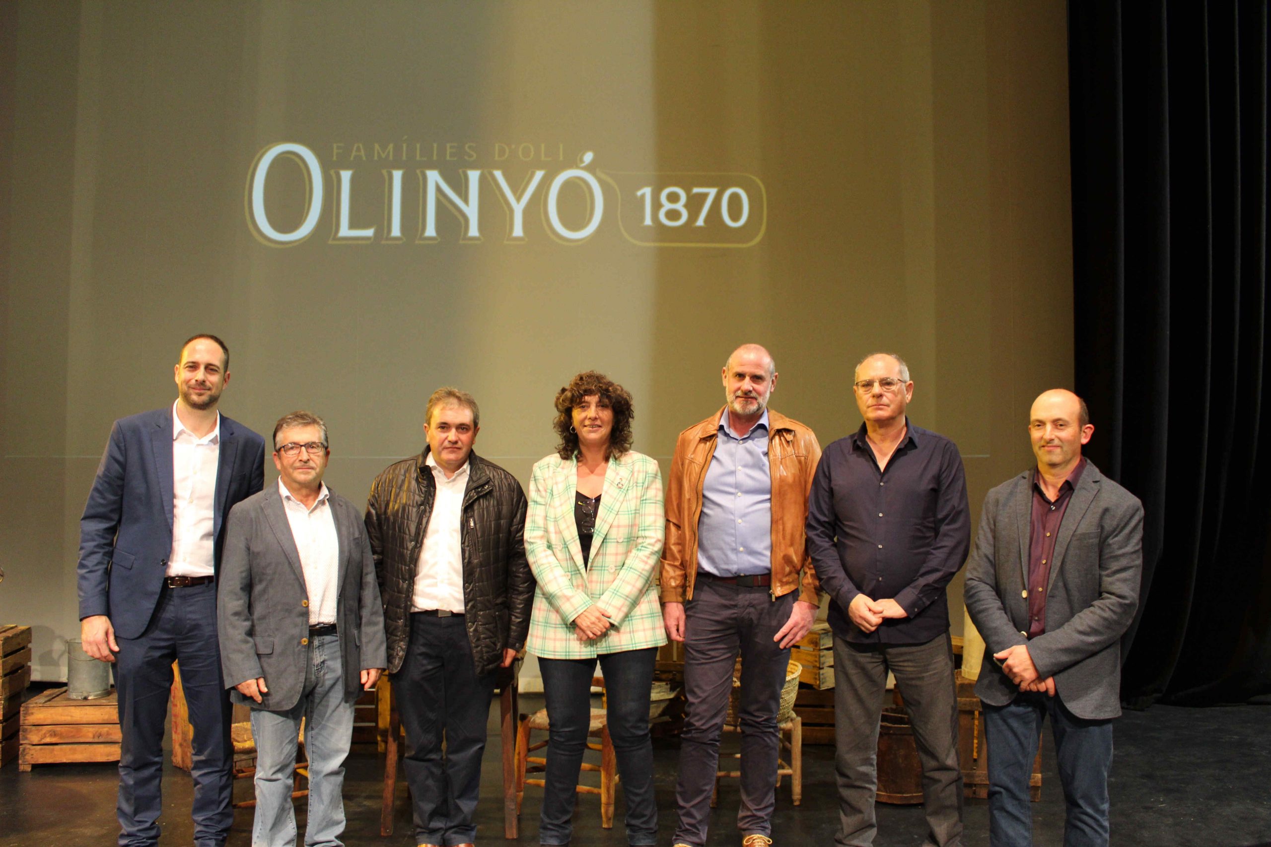 La força de cinc cooperatives ebrenques crea una nova marca d’oli d ...