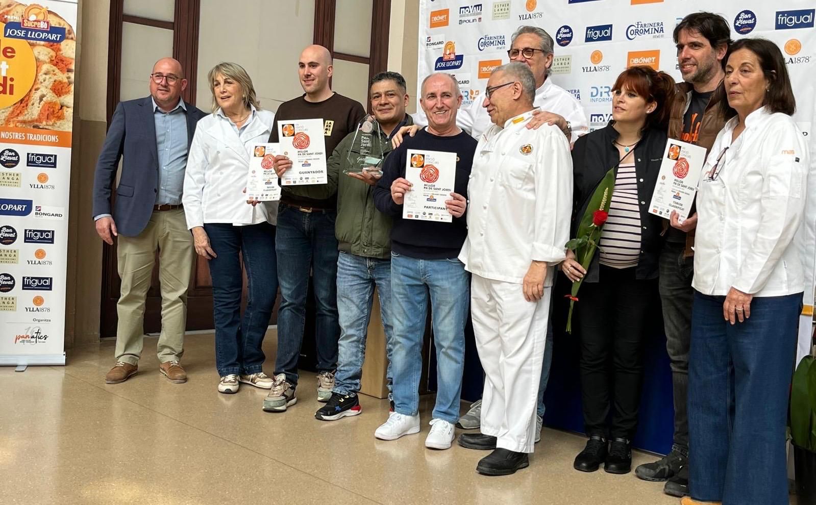La pastisseria Larrosa de Flix, segon millor Pa de Sant Jordi de ...